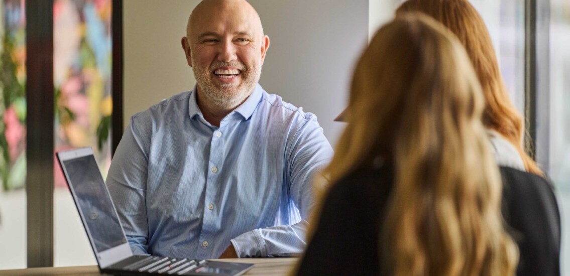 Betal restskat inden 31. december 2025 og undgå renter - Redmark - Mærkbar forskel